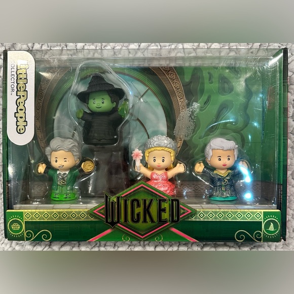 Fisher-Price | Toys | Fisherprice Little People Wicked Collector Set ...